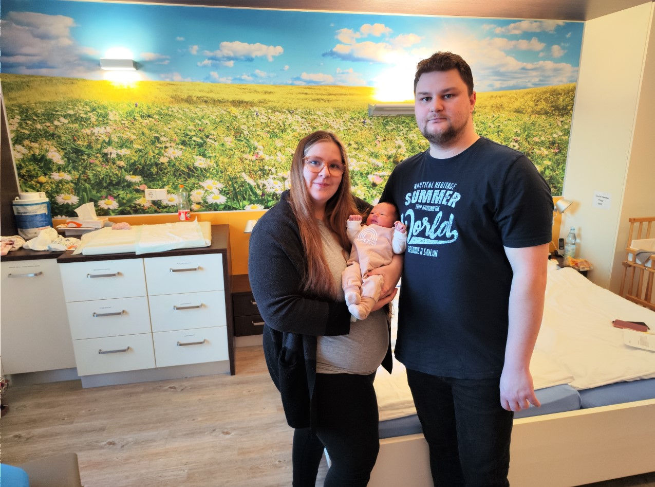 Süße Schnapszahl: Freude über das 444. Baby | Helios Kliniken Mittelweser