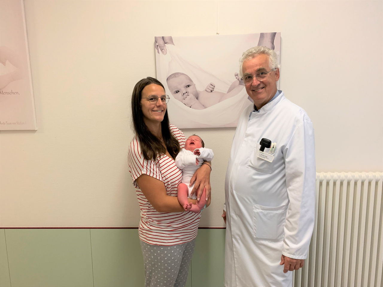 Großer kleiner Mann – Baby Henry mit 5.290 g spontan geboren | Helios ...