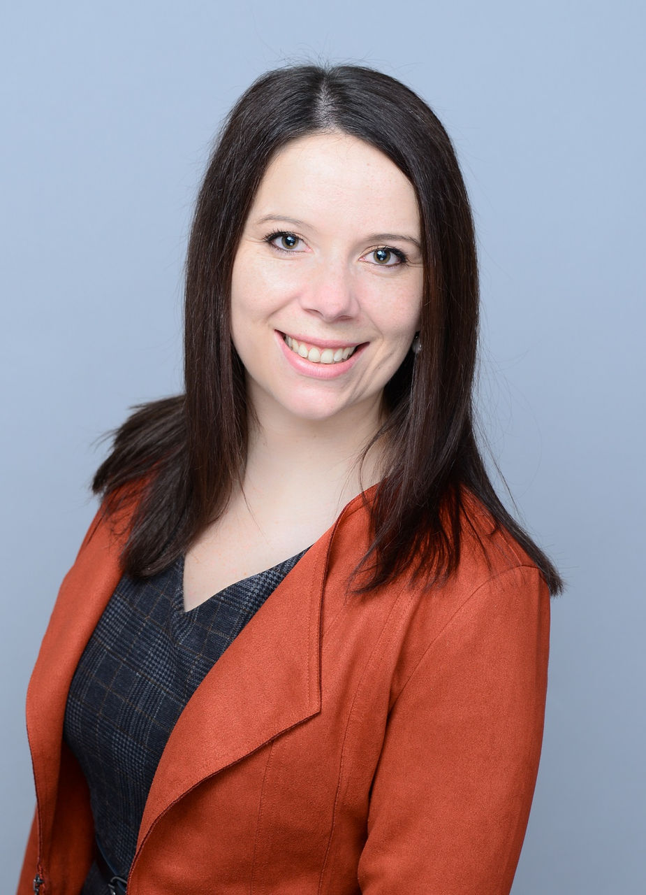 Mareike Schmidt übernimmt Klinikleitung von Yvonne Bartels | Helios ...