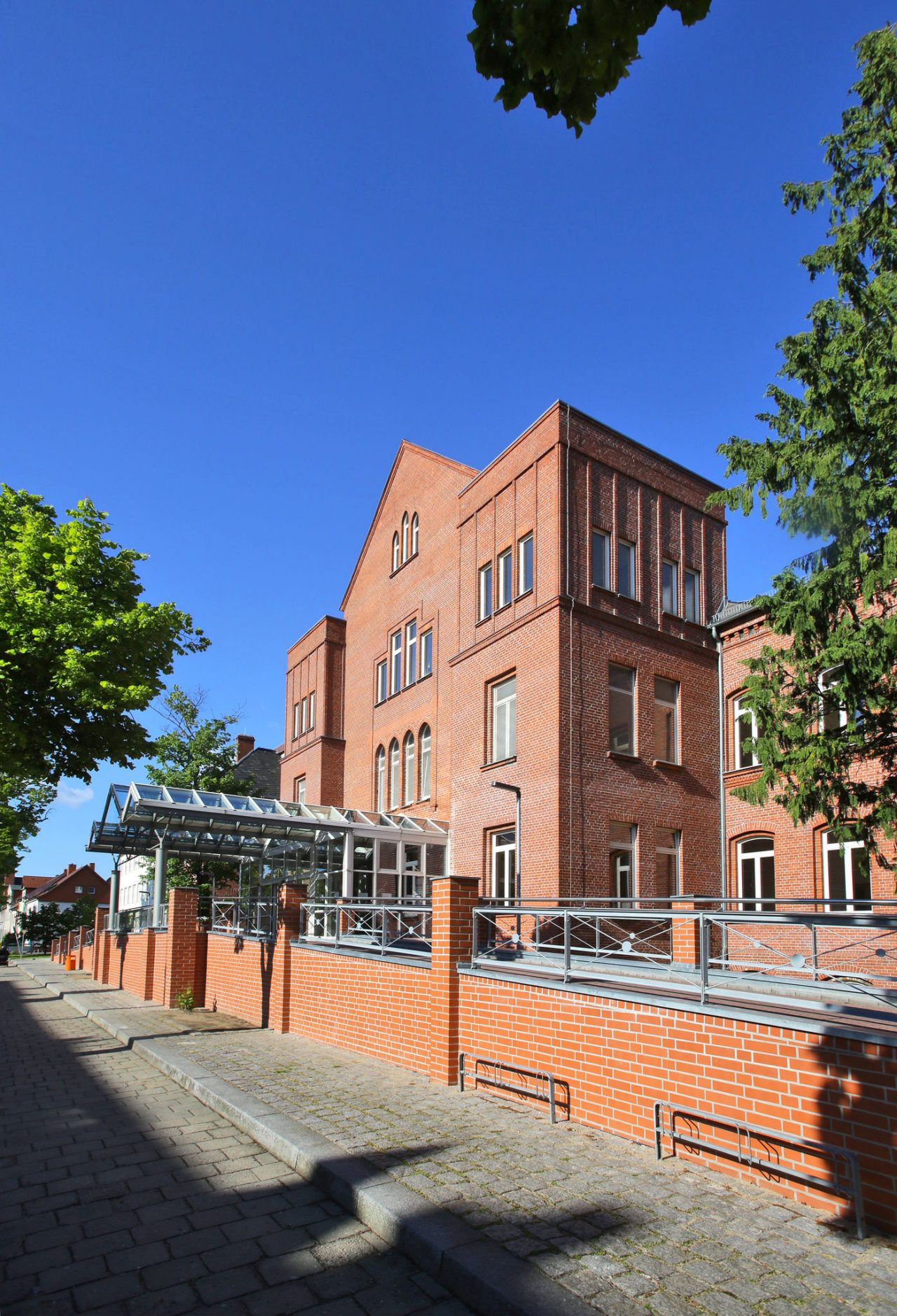 Willkommen | Helios Klinik Zerbst/Anhalt